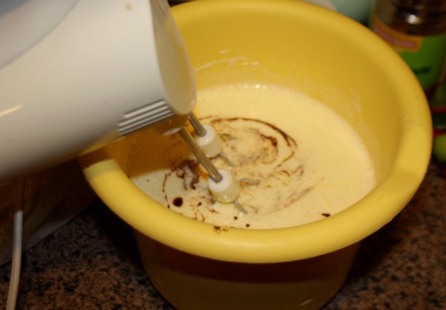 Šokoladinis pyragas su Rududu įdaru - Delfi receptai